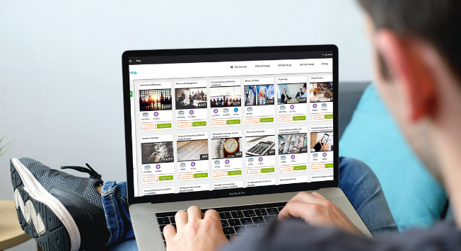 What types of courses does VTR Learning offer?